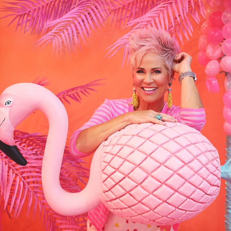 FLAMINGOS in Florida! - Chic Over 50