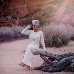 Ten Ways To Feel More Confident - Chic Over 50