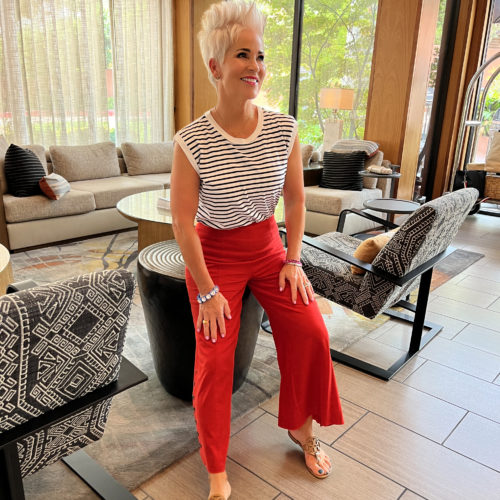 Chic Over 50 - Chic Over 50