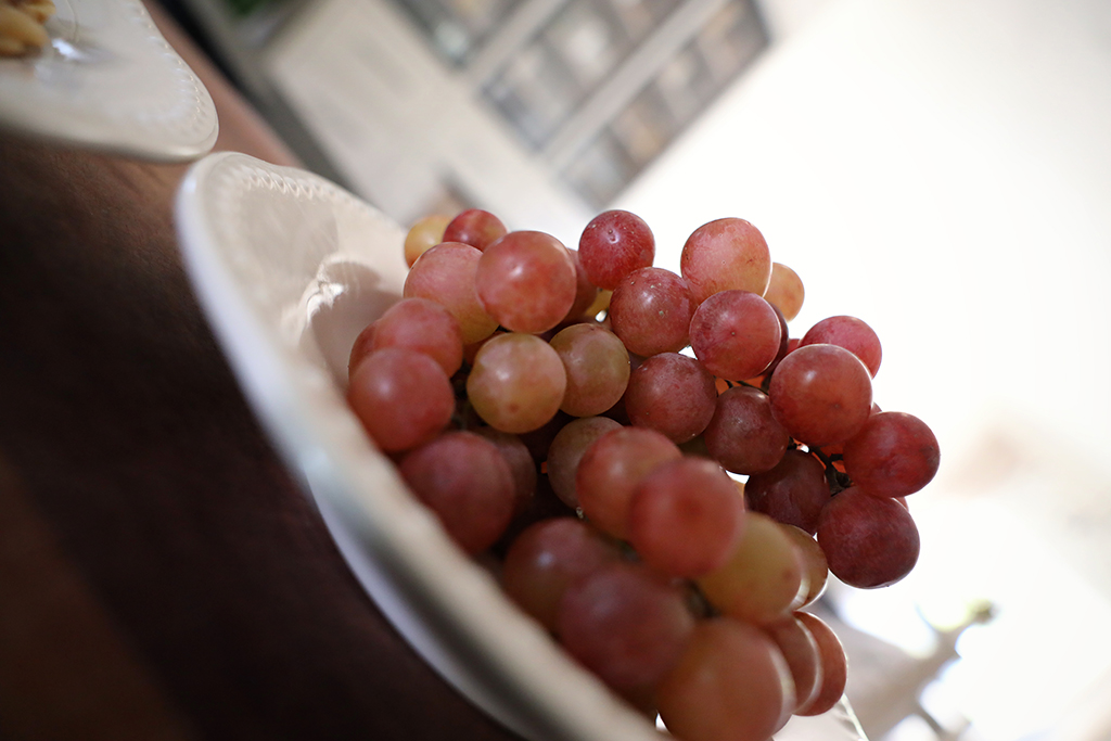 CALIFORNIA GRAPES MEET BRUSSELS - Chic Over 50