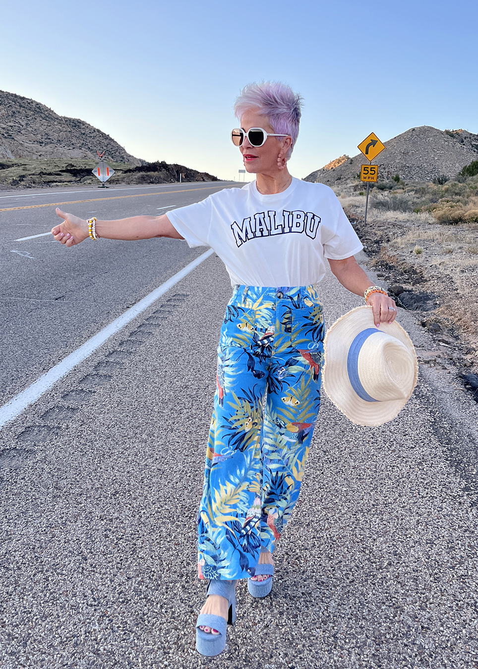 THE SEVEN-POINT OUTFIT METHOD - Chic Over 50