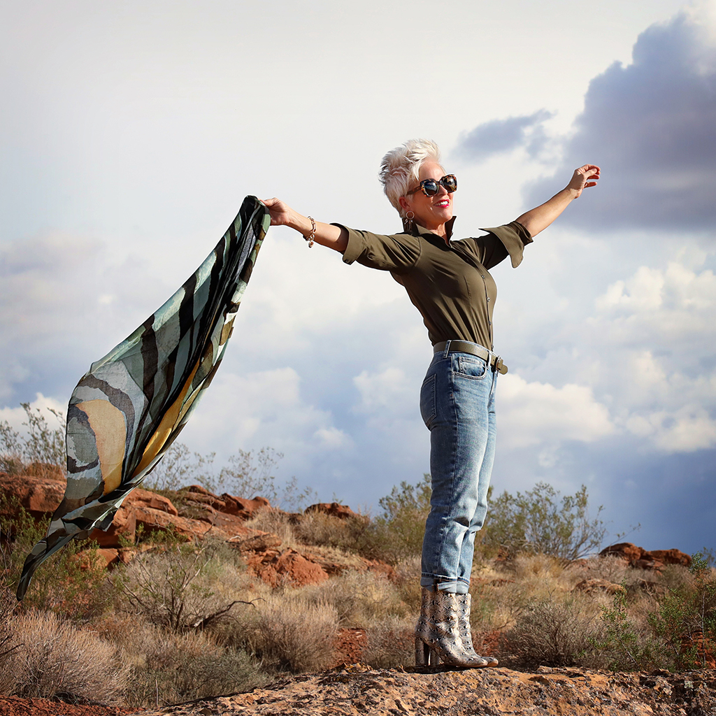 COLOR STORIES - BEST AUTUMN PALETTES - Chic Over 50